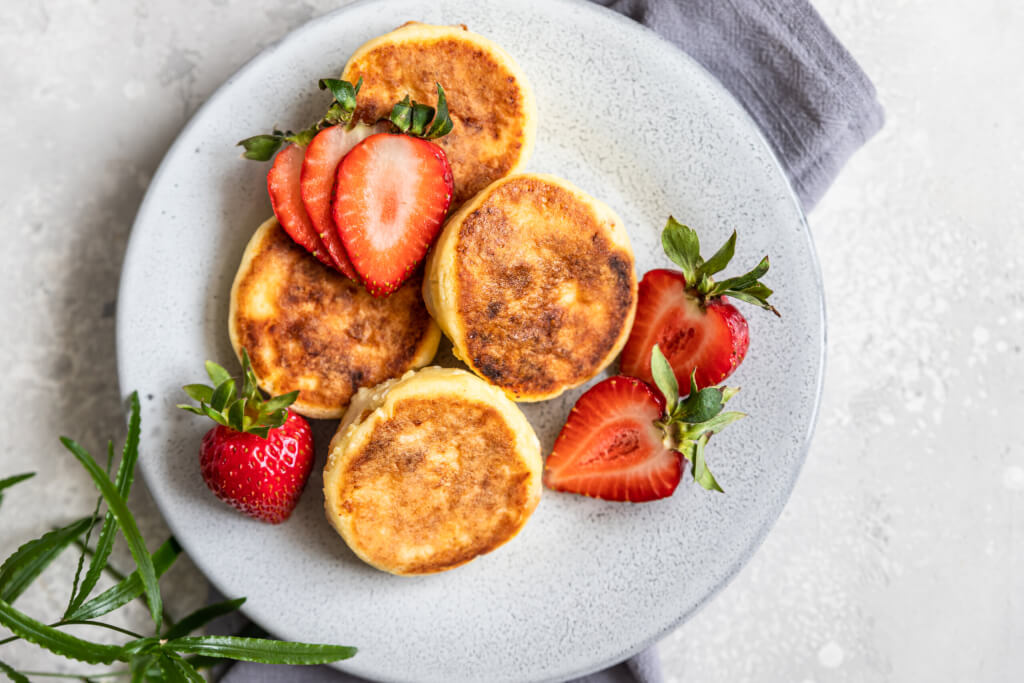 Life Shake™ Protein Mini Strawberry Pancakes Recipe|Shaklee